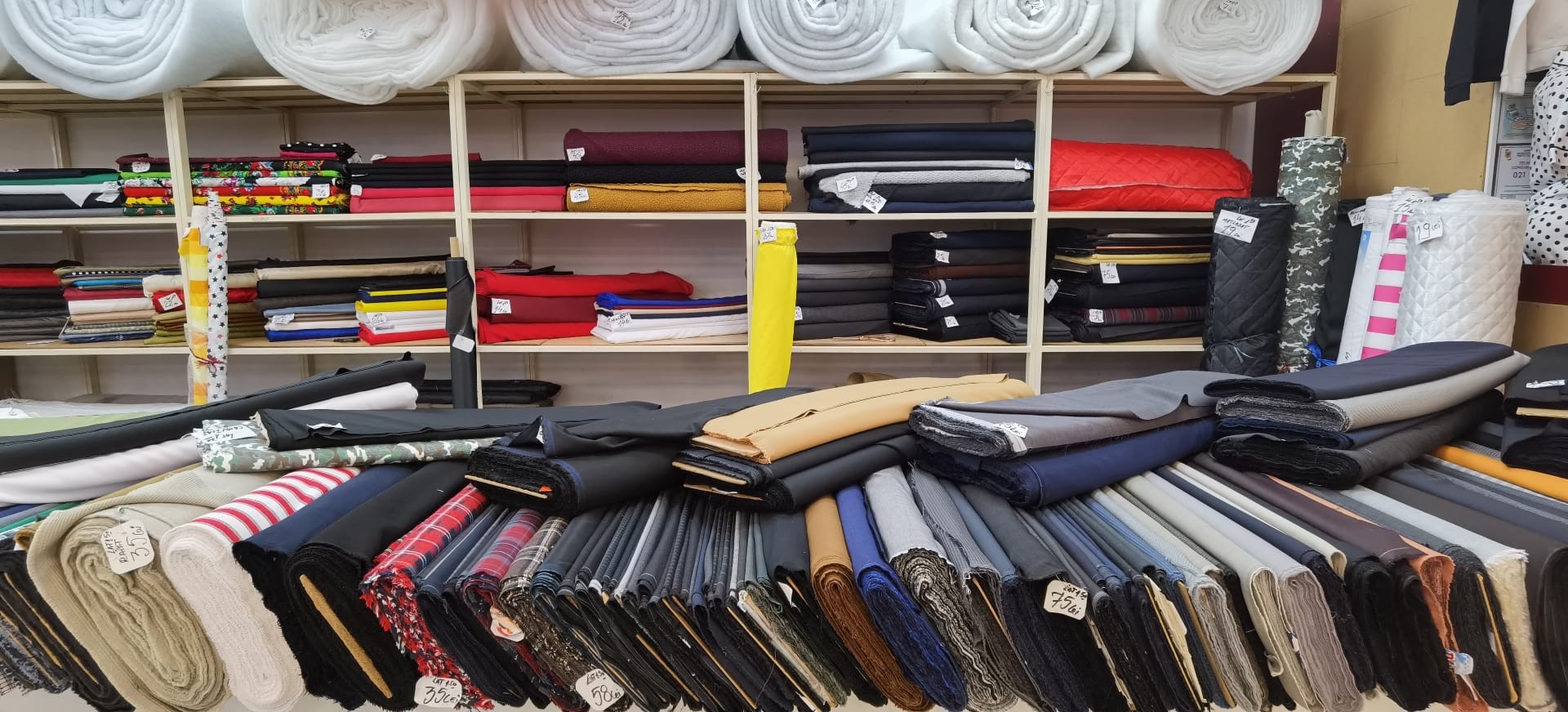 Tesaturi Mercerie Galanterie – Bucur Obor